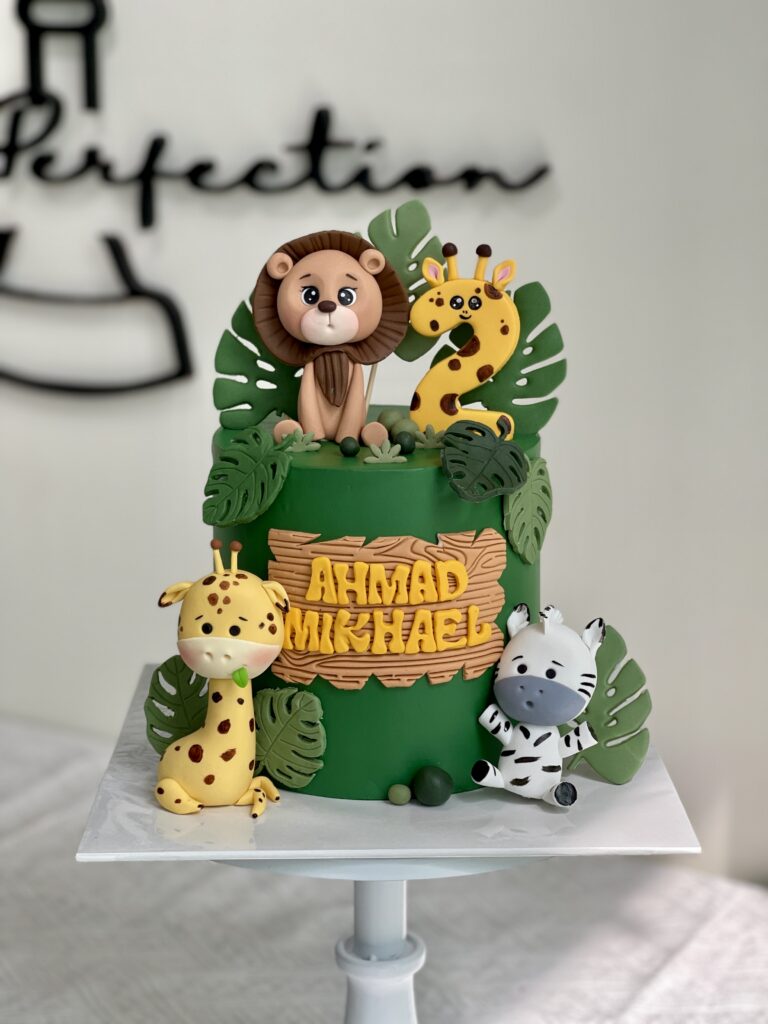 Ahmad Mikhael's Animal Cake | Klang Valley Fondant Cake & Desserts