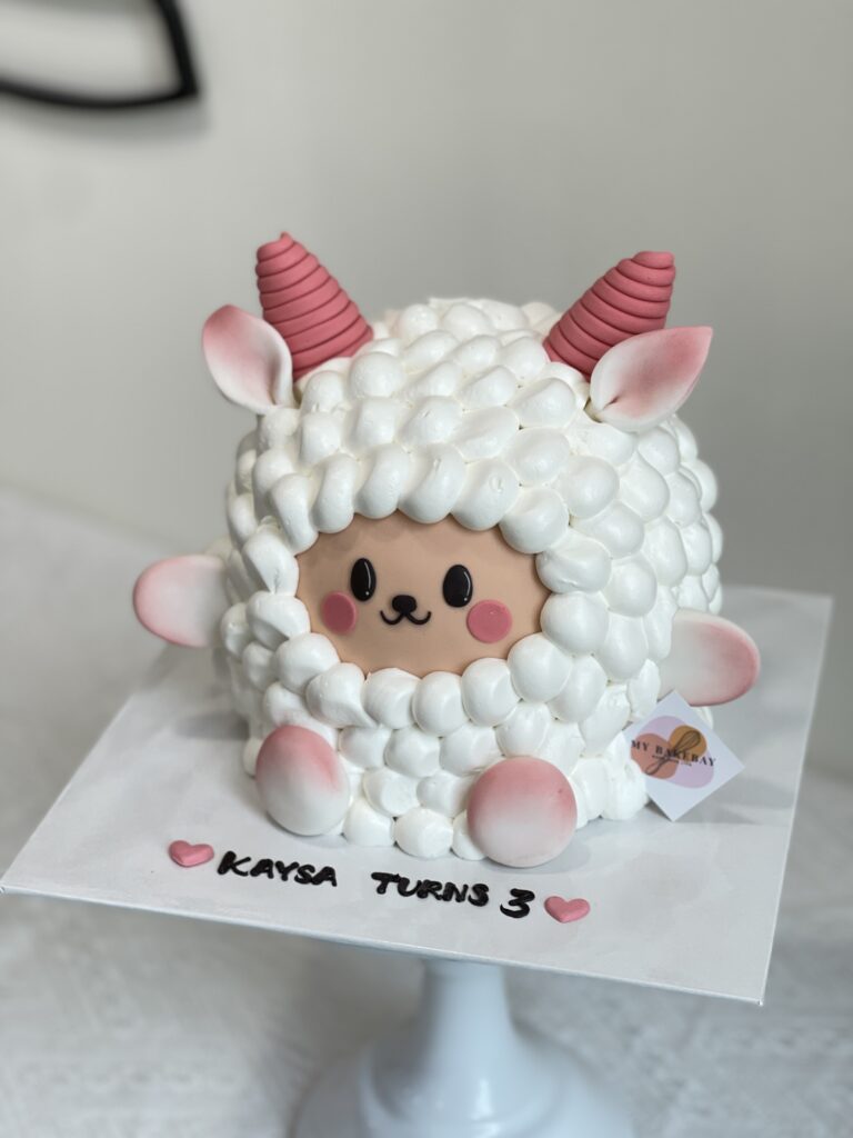 Kaysa's 3D Cute Sheep Cake | Klang Valley Fondant Cake & Desserts